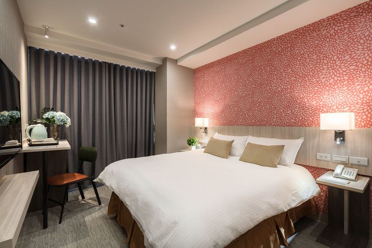 Comma Boutique Hotel-Ximen - Vacation rentals and Hotels in Taipei City ...
